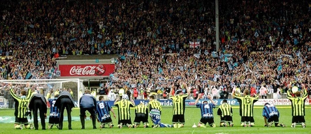 Manchester City v Gillingham Division 2 Play-off Final 1998/99 – City ...